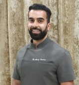 Dr. Akash Minhas | Invisalign